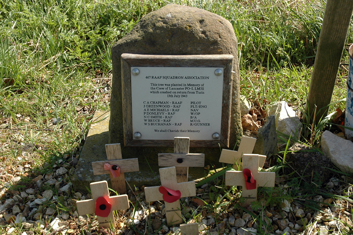 Long Bennington Memorial - BCAR.org.uk