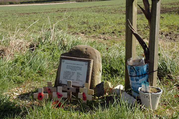 Long Bennington Memorial - BCAR.org.uk