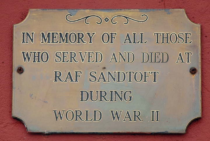 RAF Sandtoft Memorial - BCAR.org.uk