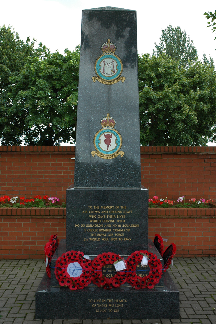 RAF Skellingthorpe Memorial - BCAR.org.uk